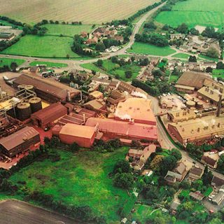 Deanshanger Oxide Works - Deanshanger Village Heritage Society
