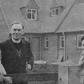 Holy Trinity Church - Deanshanger Village Heritage Society