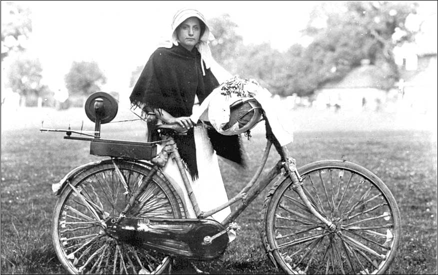 Vehicles - Hanslope and District Historical Society
