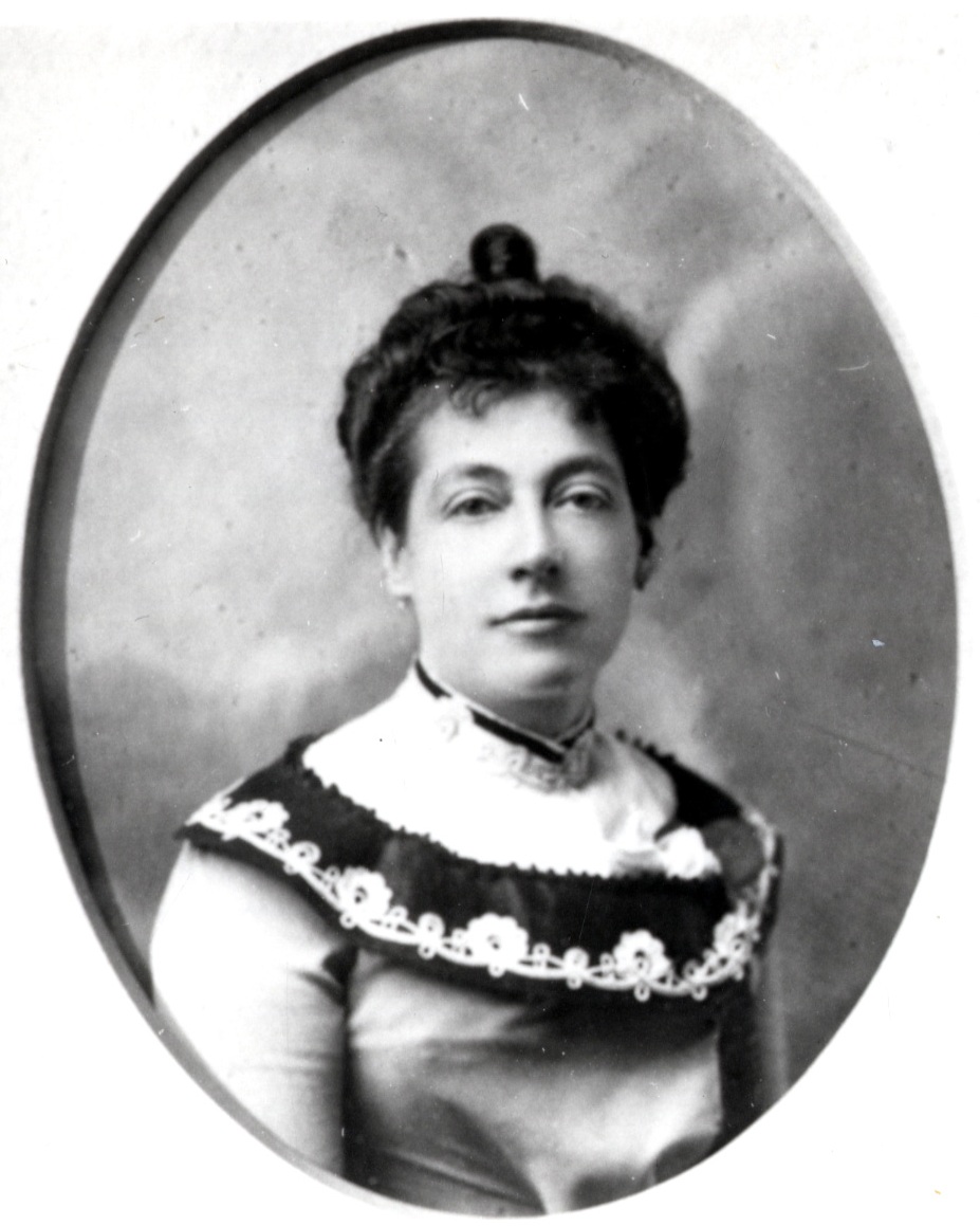 Ellen Pettit Memorial Hall - Woburn Sands Collection